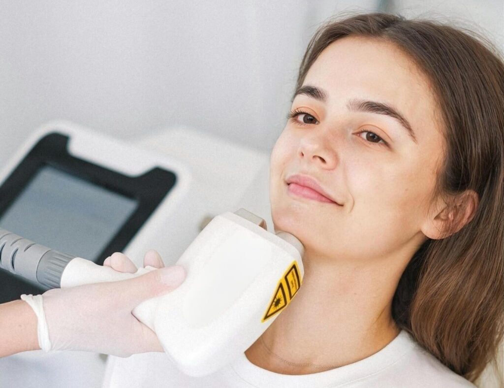 Headswap in your photos | EraseID